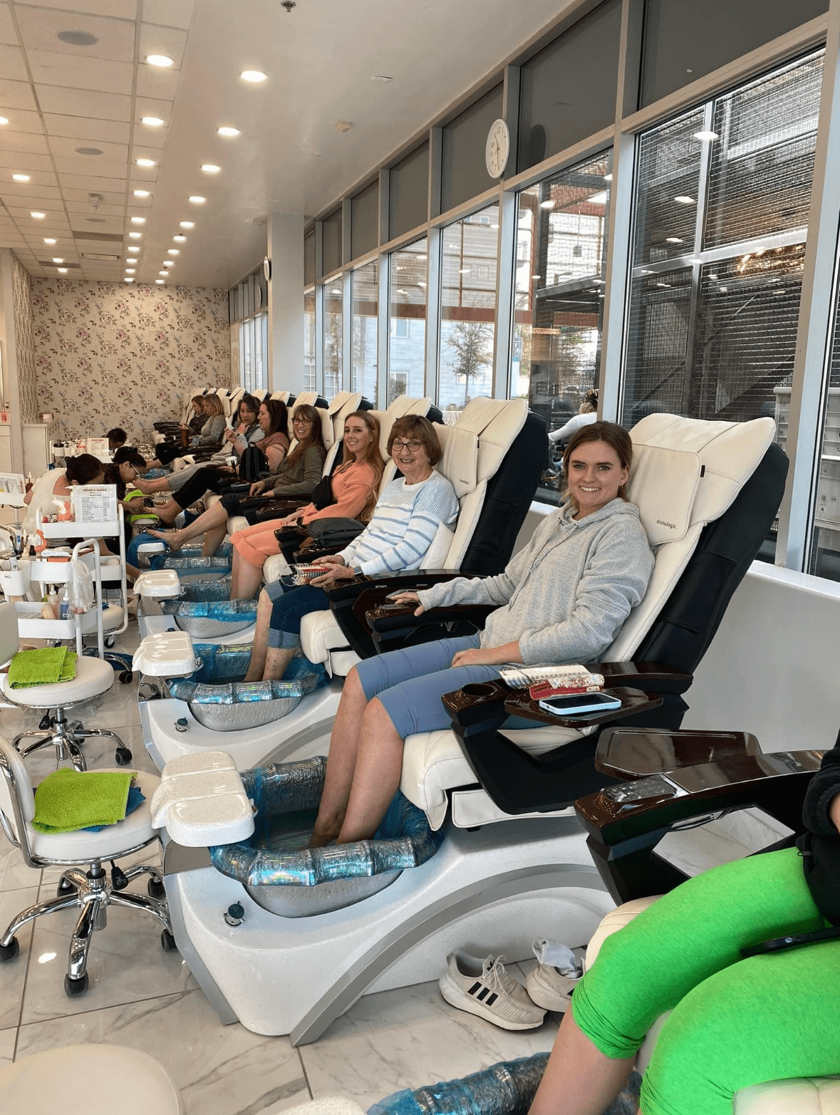 Home - Julie's Nails